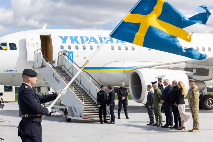 Statsministern tar emot Ukrainas president Volodymyr Zelenskyj ...
